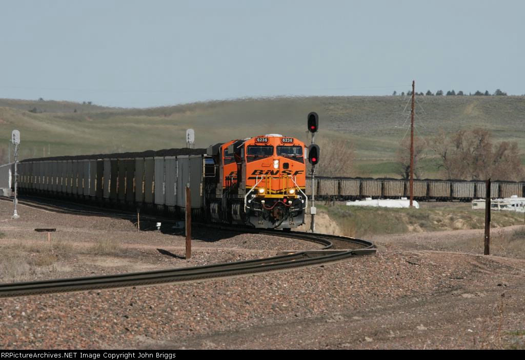BNSF 6236